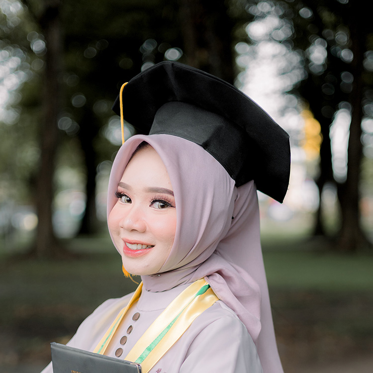 MoodboardWisuda – Gradifya